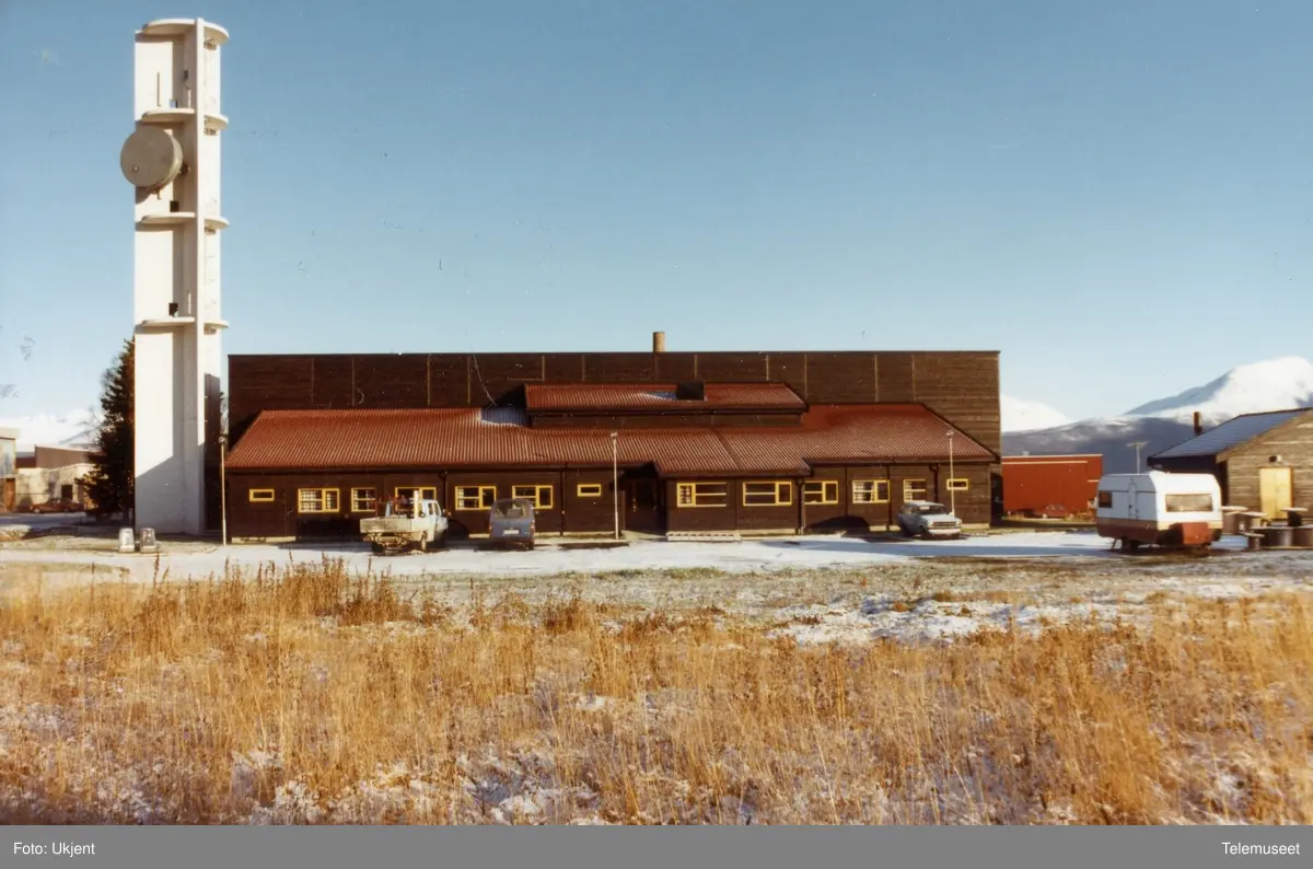 Storsteinnes telebygg - Norsk Teknisk Museum / DigitaltMuseum