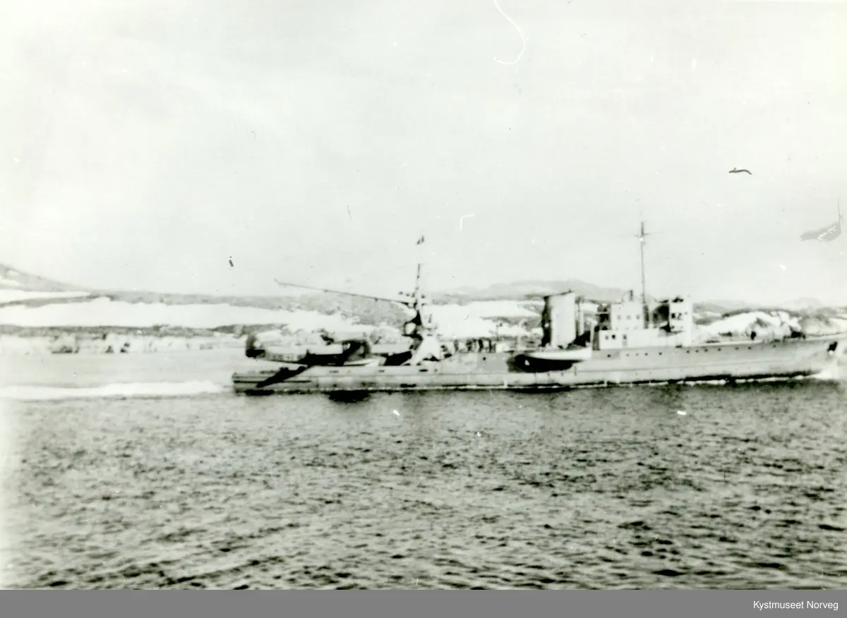 Tysk krigsskip - Kystmuseet i Nord-Trøndelag, Norveg / DigitaltMuseum