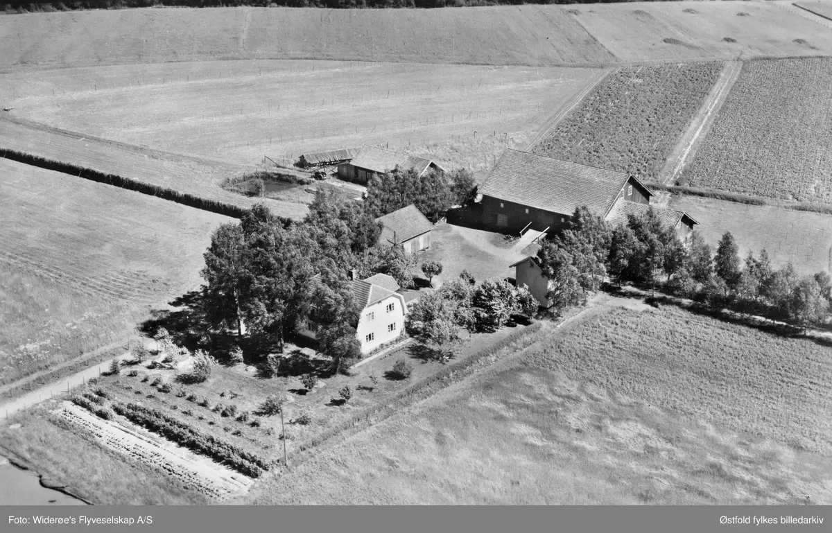 Flyfoto fra Eidsberg kommune i Østfold - Widerøe's Flyveselskap A/S ...